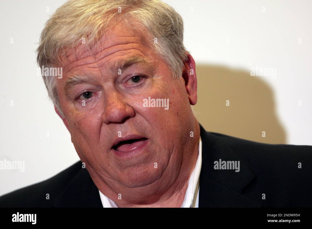 Mississippi Gov. Haley Barbour talks with reporters in Gulfport, Miss ...