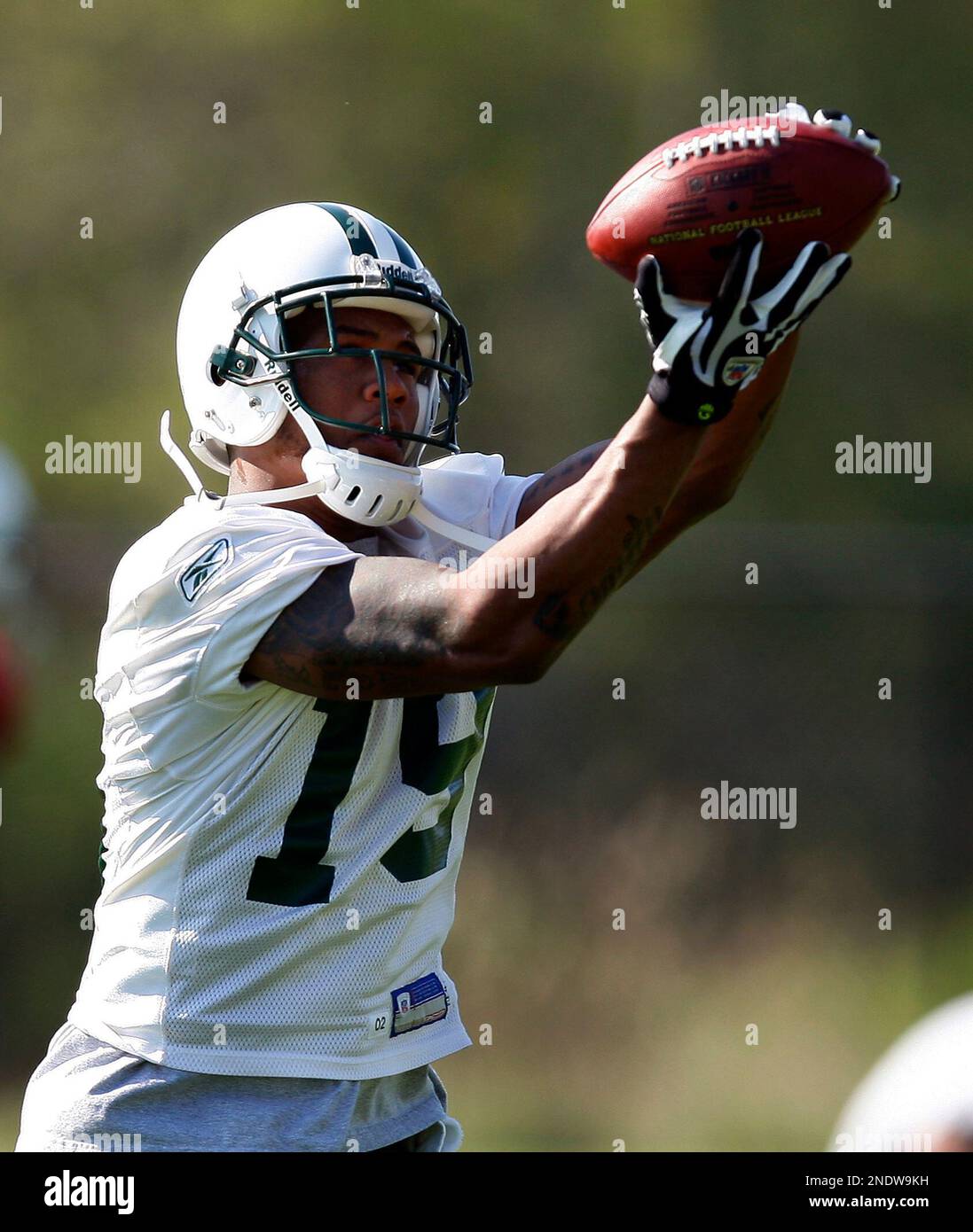 New York Jets rookie Britt Davis (19) catches a pass during rookie ...
