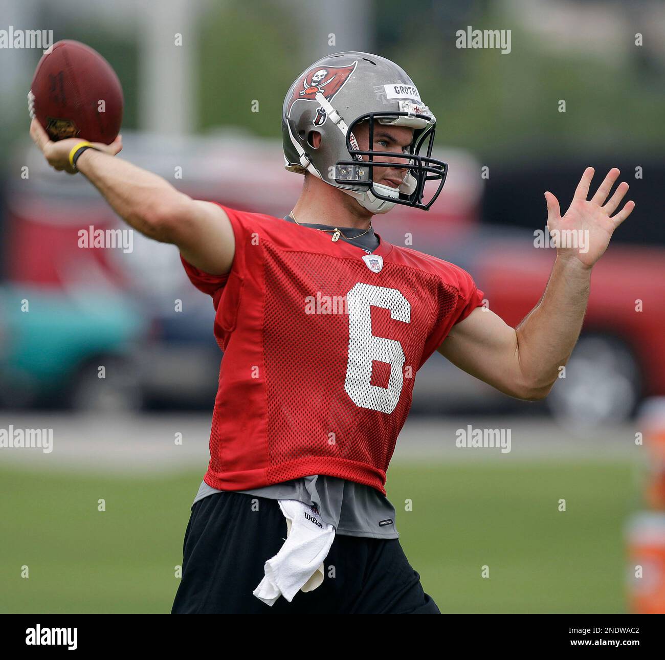 Tampa Bay Buccaneers rookie quarterback Matt Grothe throws during ...