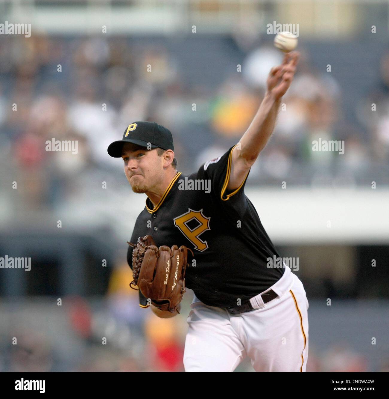 Pittsburgh Pirates starting pitcher Zach Duke (57) plays in the ...
