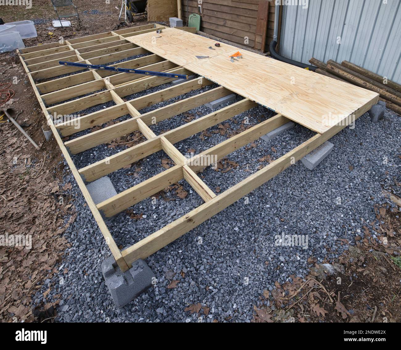 Cross beams hi-res stock photography and images - Alamy