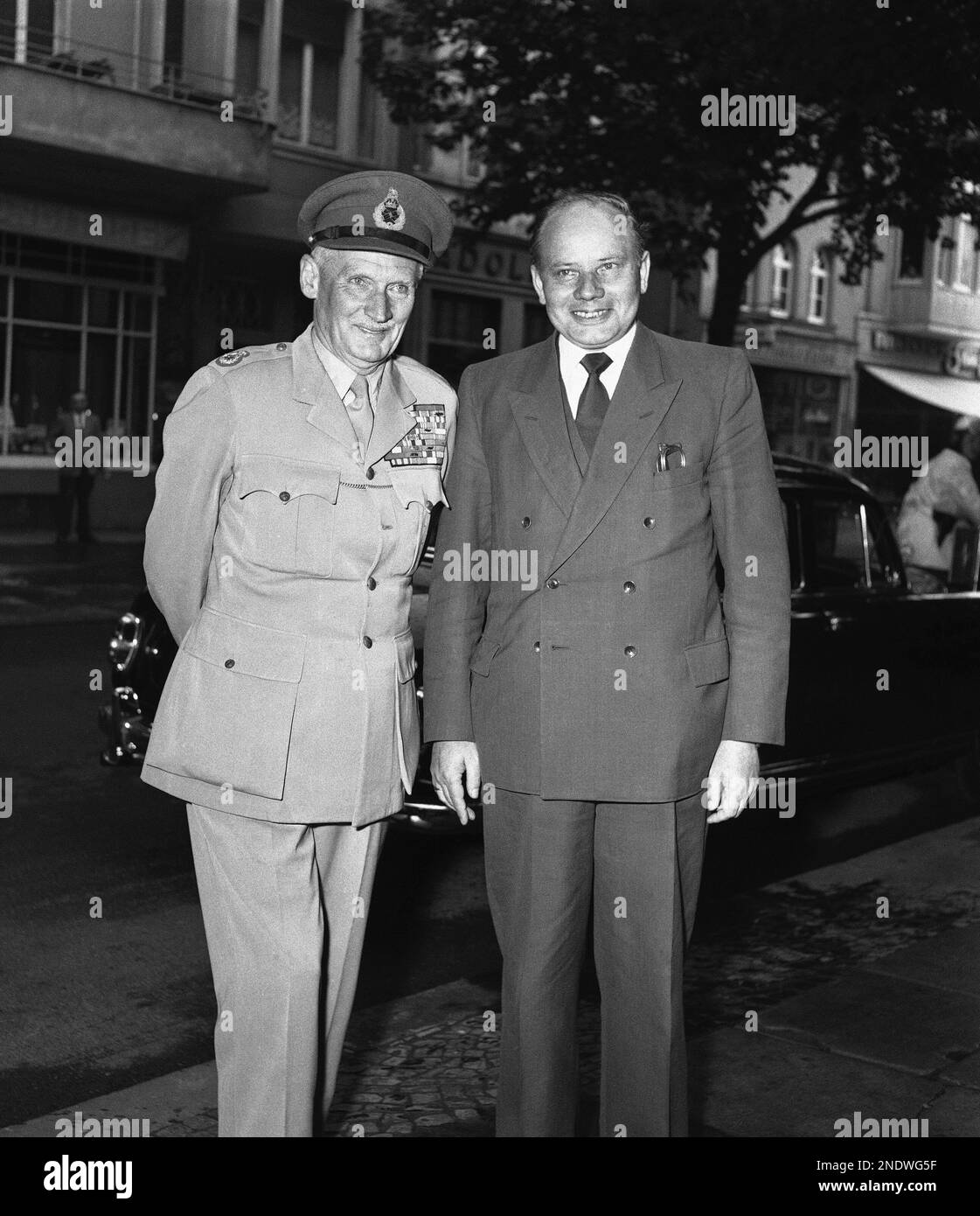 Field marshal Lord Montgomery, deputy supreme commander of allied ...