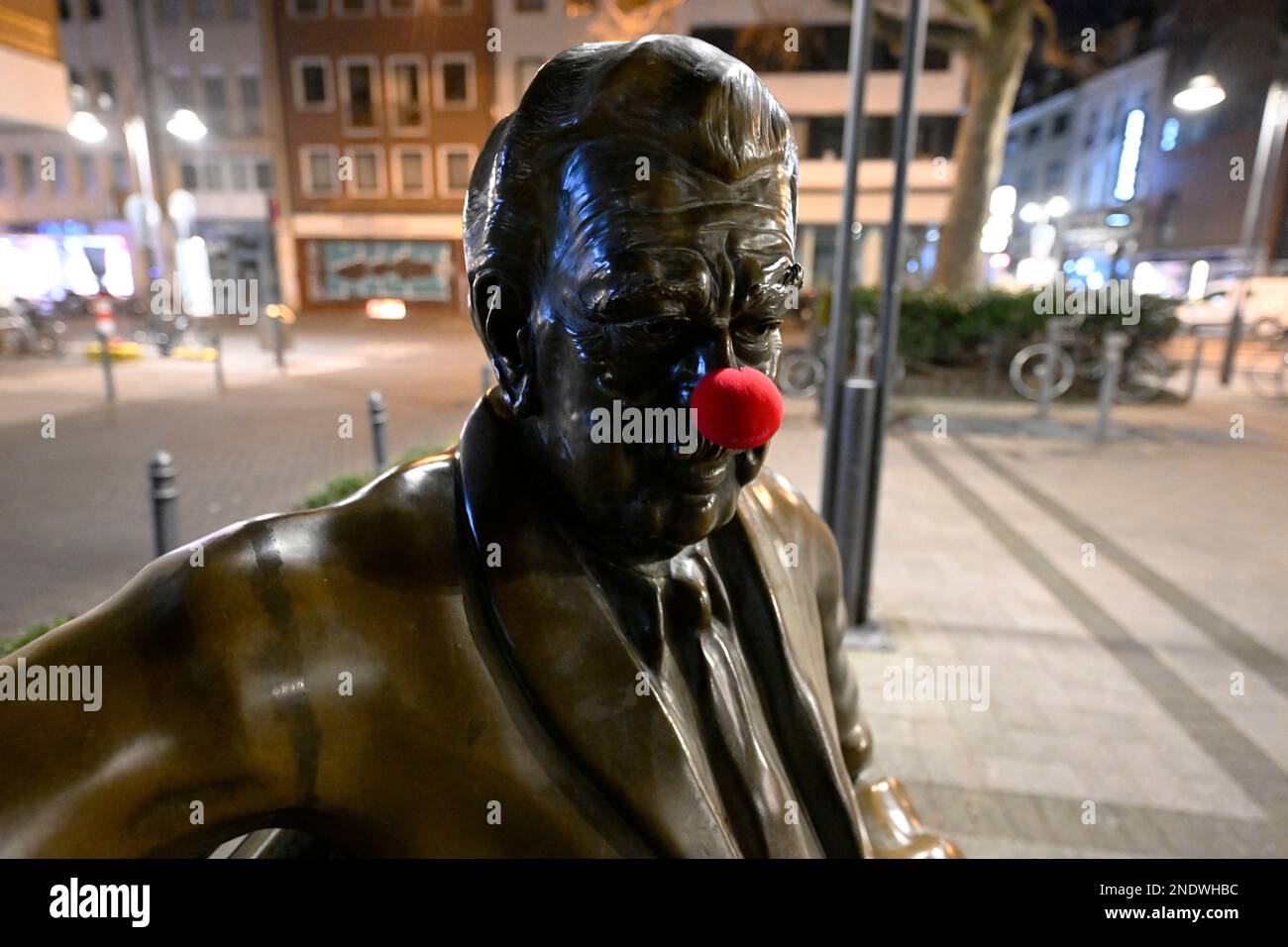 Cologne, Germany. 16th Feb, 2023. The bronze statue of Cologne's famous ...