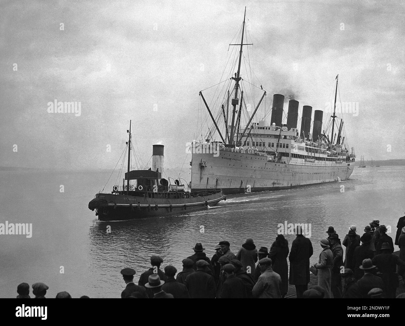 The SS Windsor Castle arrives at Southampton, England on April 23, 1934 ...