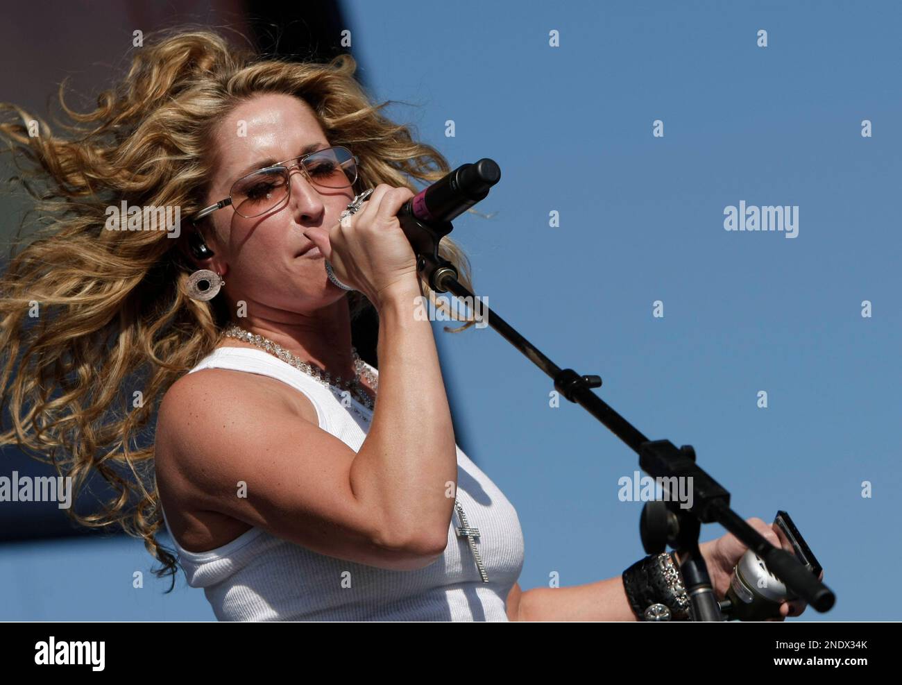 Singer Heidi Newfield performs at Stagecoach country music festival in ...