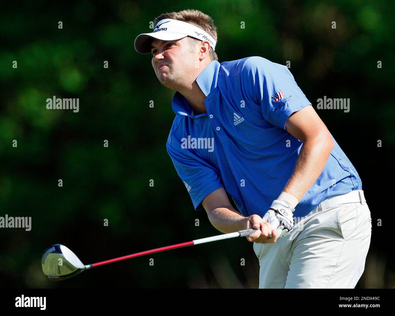 Jeff Overton tees off on the 18th hole during the final round of the ...