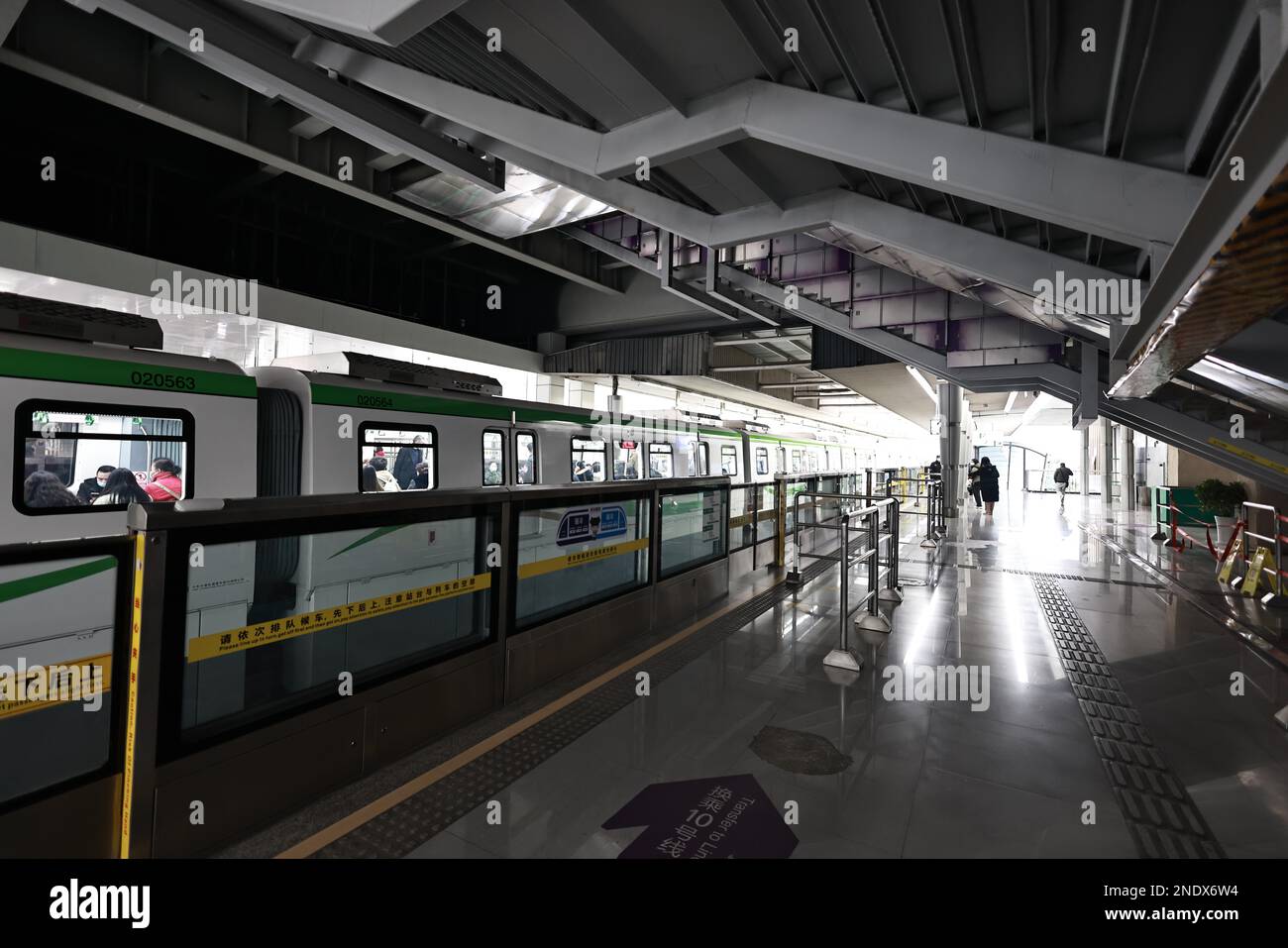 China's first metro station built on the river-crossing bridge ...