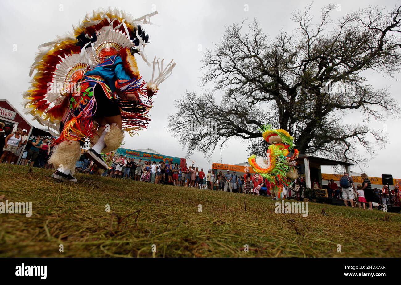 Indian tribe texas hi-res stock photography and images - Alamy
