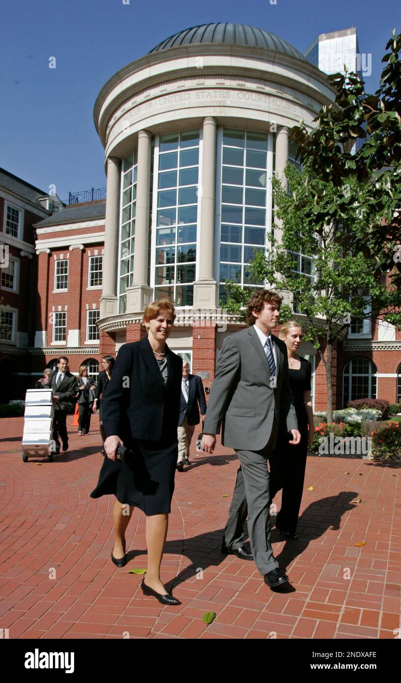 David Kernell leaves the Federal Courthouse with his mother, Lt. Col ...