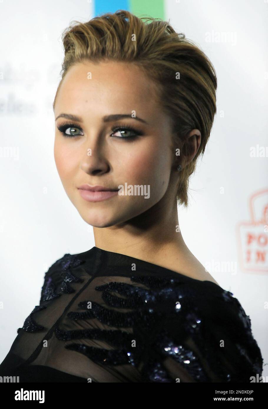 Hayden Panettiere arrives at The Green Carpet and Home Tree Earth Day ...