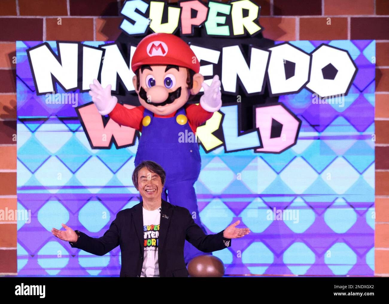 Super mario world california hi-res stock photography and images - Alamy