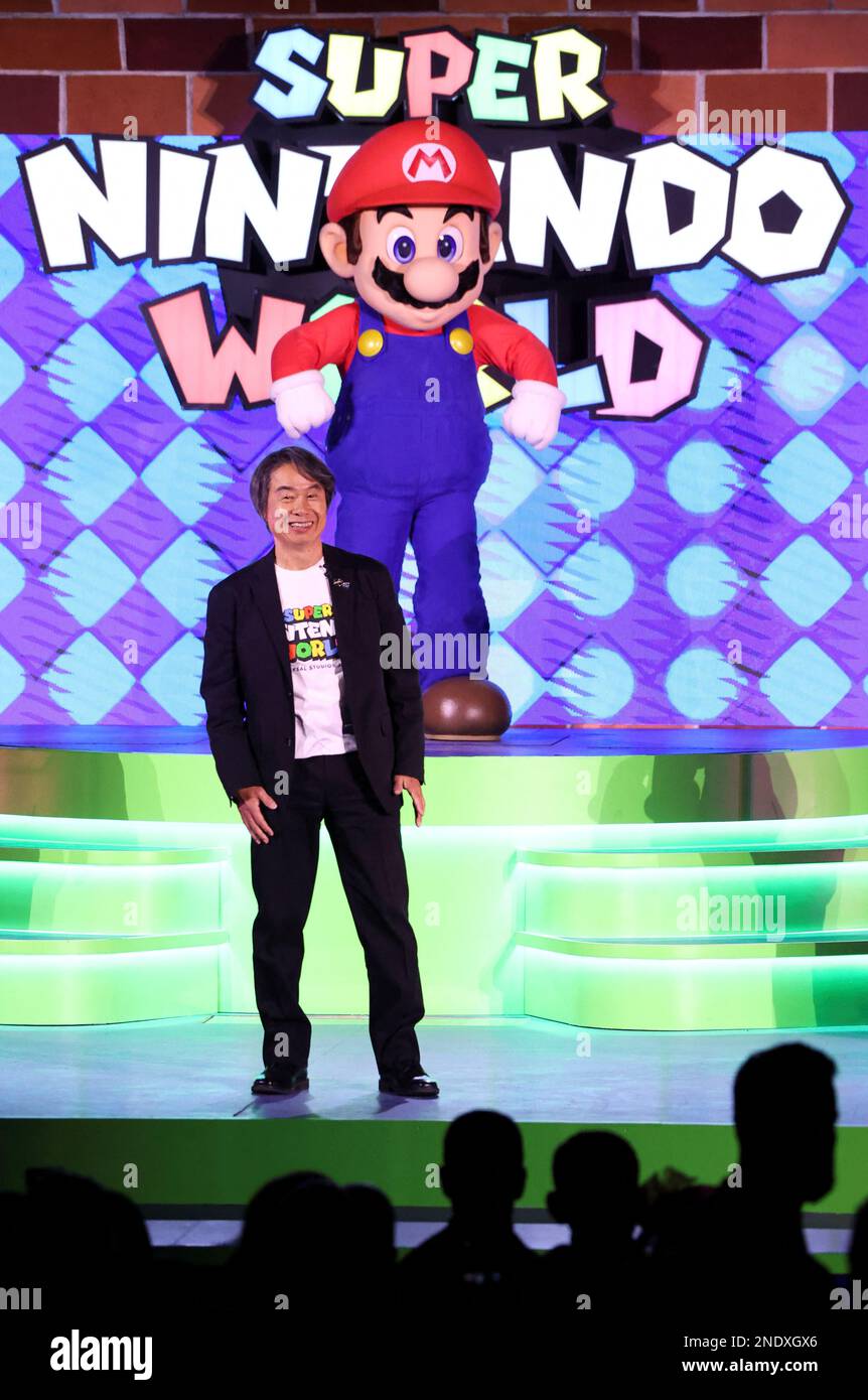 Super mario world california hi-res stock photography and images - Alamy