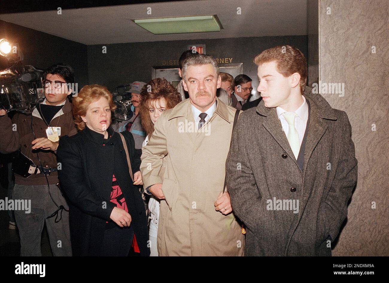Scott Kern, right, one of the four defendants in the Howard Beach trial ...