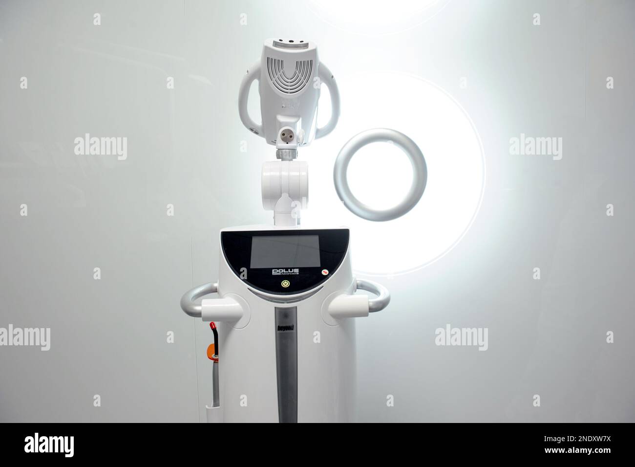 Beyond Poluse advanced whitening system with dental UV laser whitening ...