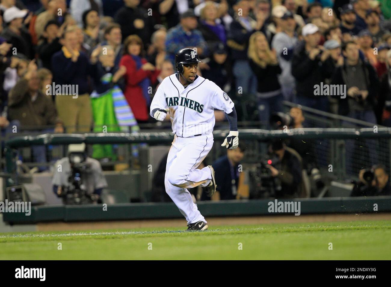 Seattle Mariners' Chone Figgins in action in a baseball game Friday ...