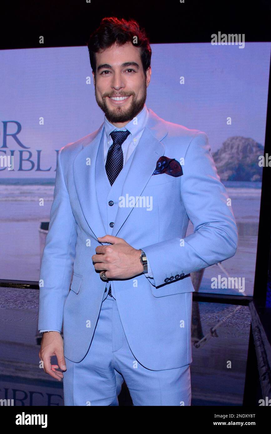 Danilo Carrera Univision