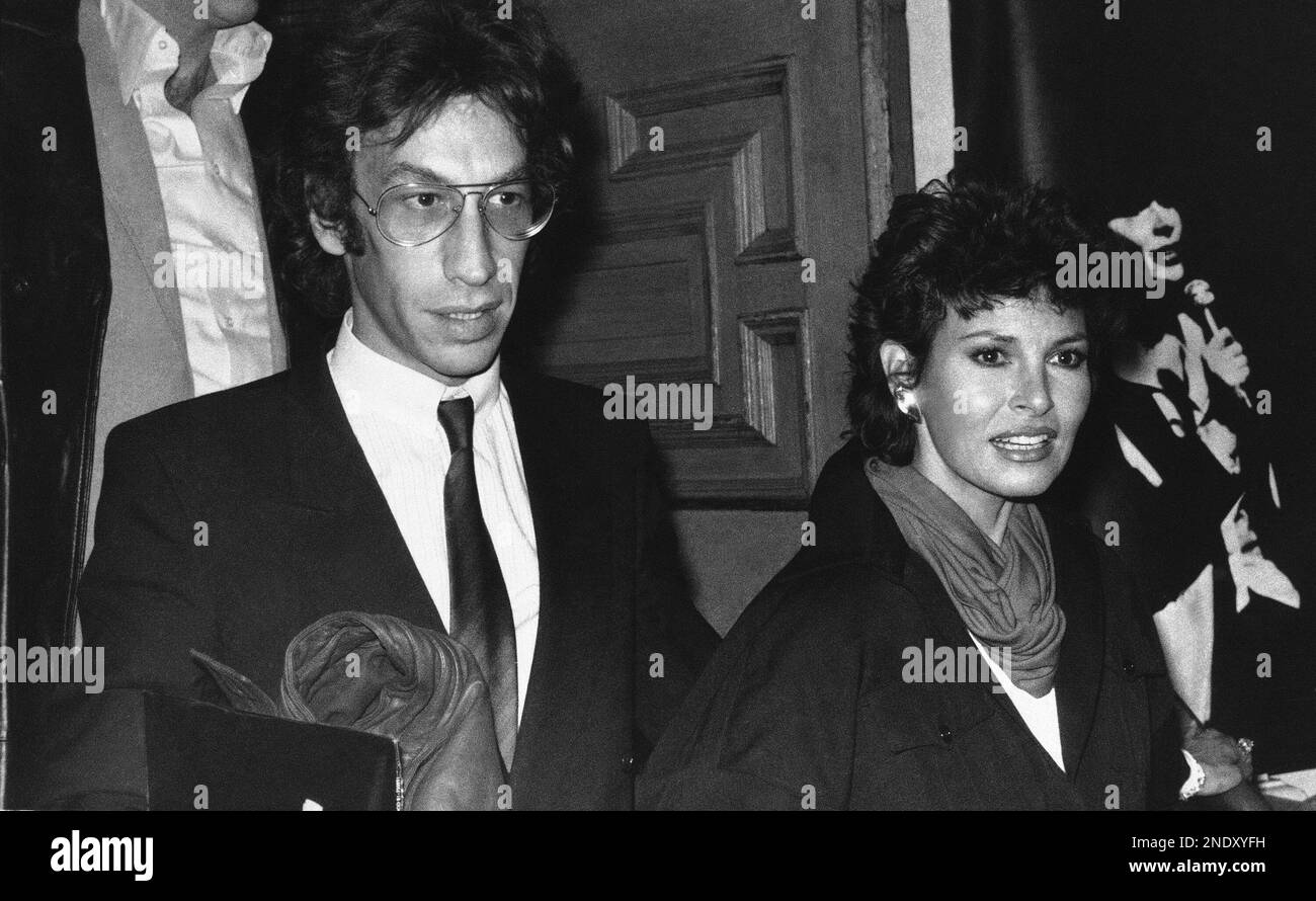 Actress Raquel Welch and husband Andre Weinfeld leave New York's ...