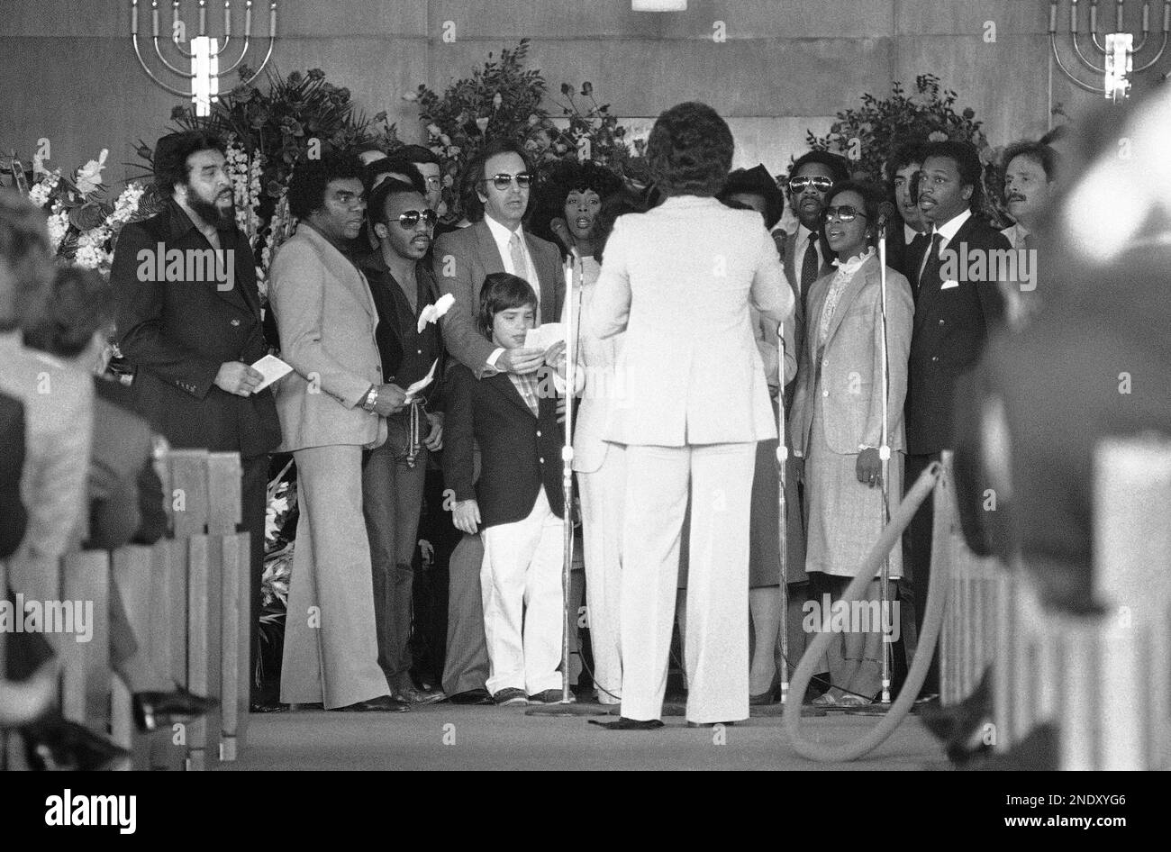 From left clockwise, Ronnie Isley, O'Kelly Isley, Marvin Hamlisch, Neil ...