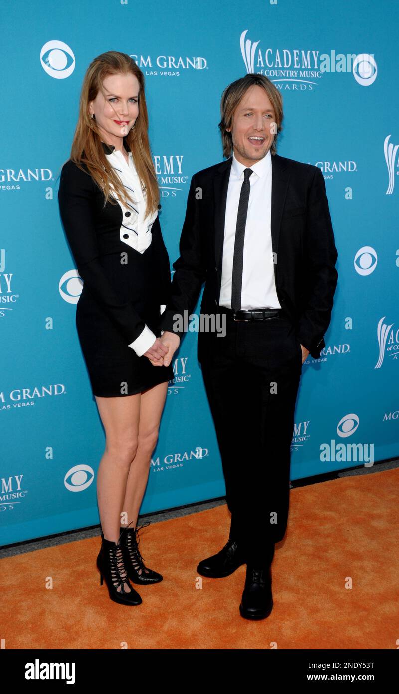 Nicole Kidman and Keith Urban arrive at the 45th Annual Academy of ...