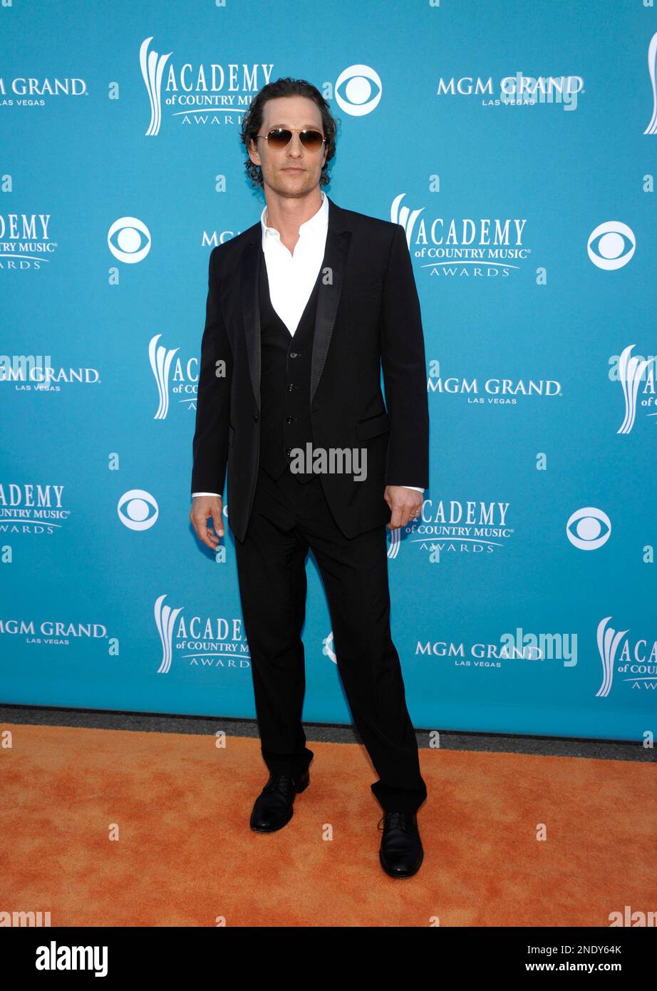 Matthew McConaughey arrives at the 45th Annual Academy of Country Music ...