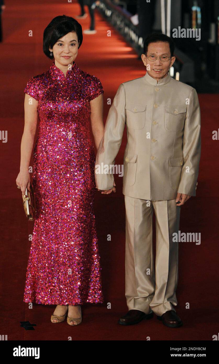 Hong Kong's martial art director Lau Kar-leung, right, and his wife ...