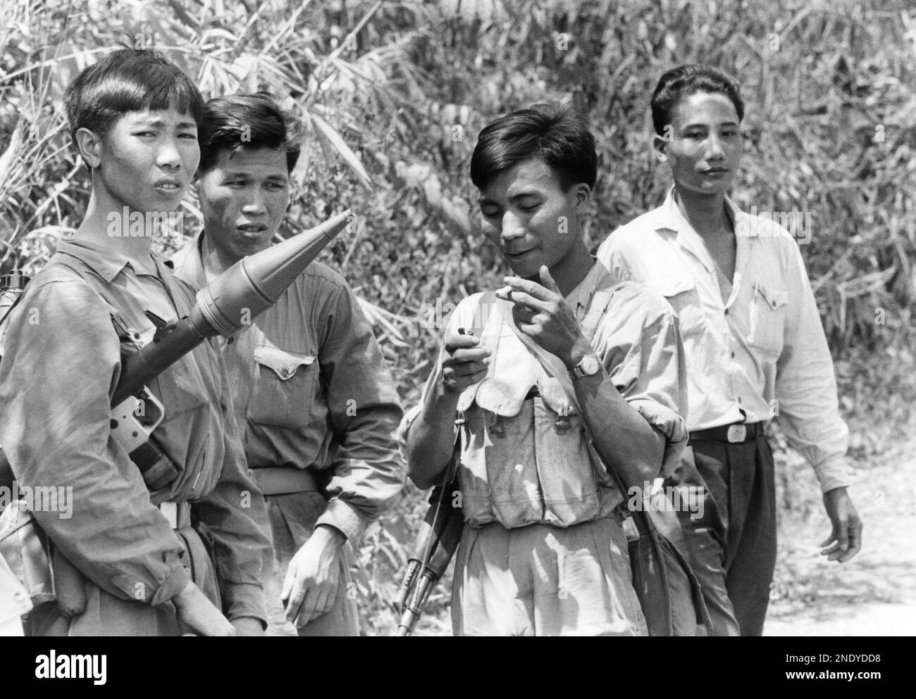 These Viet Cong troopers man an outpost in communist controlled Binh ...