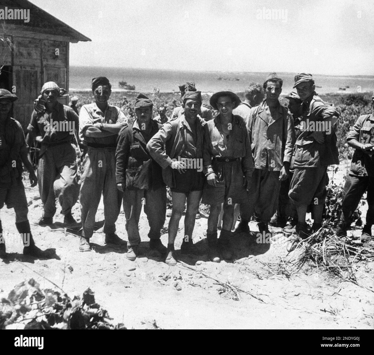 The first batch of Italian soldiers captured during the initial ...
