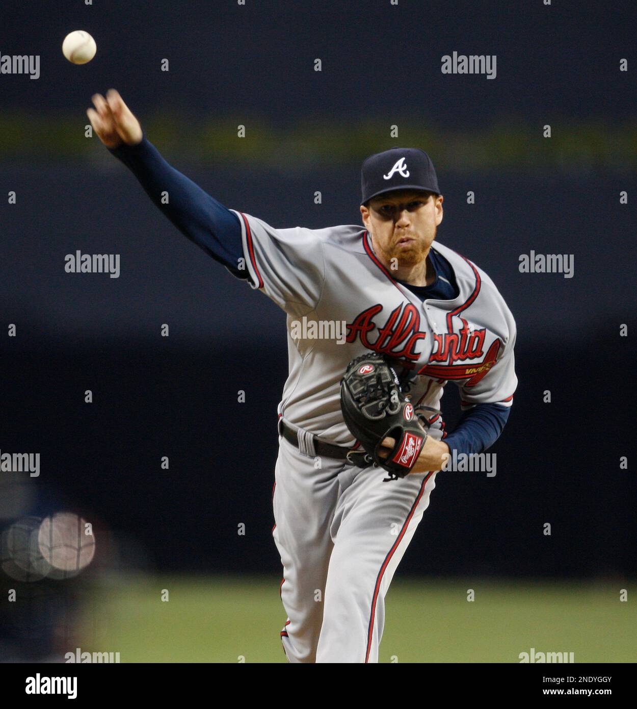 Atlanta Braves starting pitcher Tommy Hanson during a baseball game ...