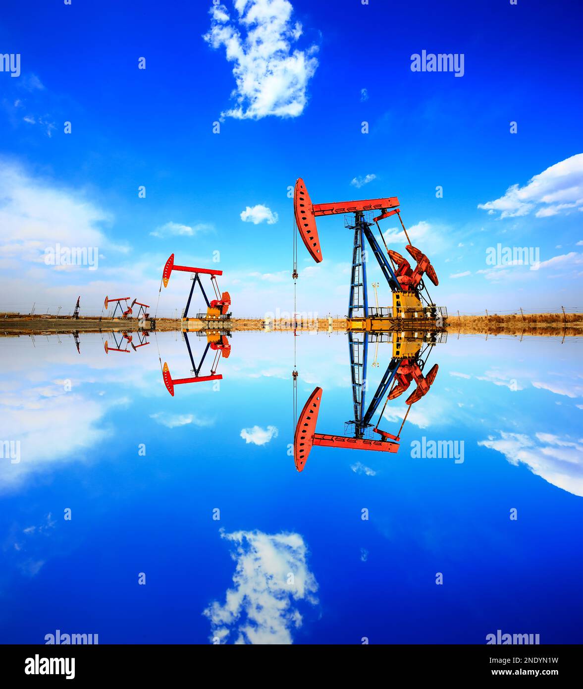 The oil pump, industrial equipment Stock Photo - Alamy