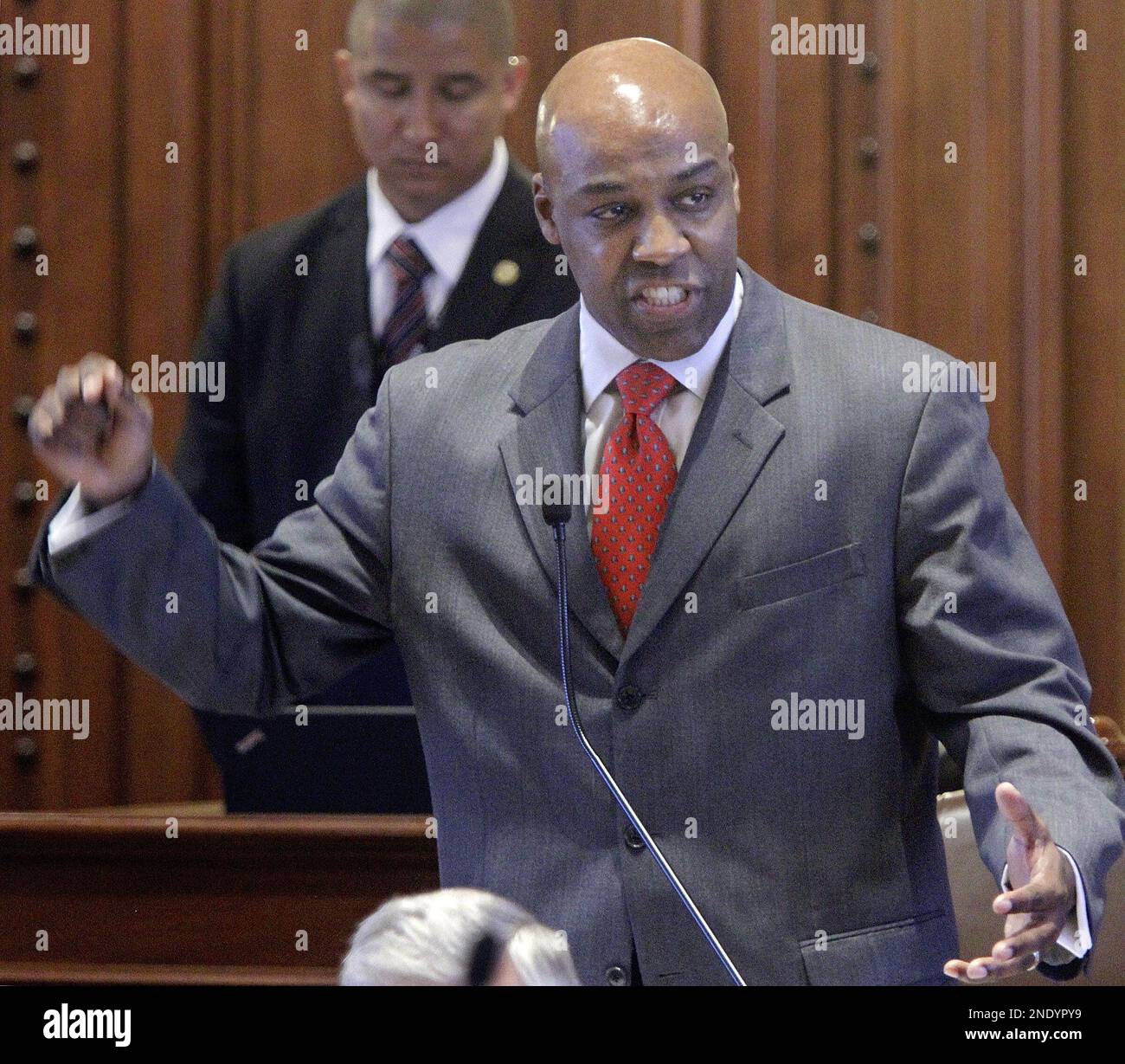Illinois Sen. Kwame Raoul, D-Chicago, argues redistricting map ...