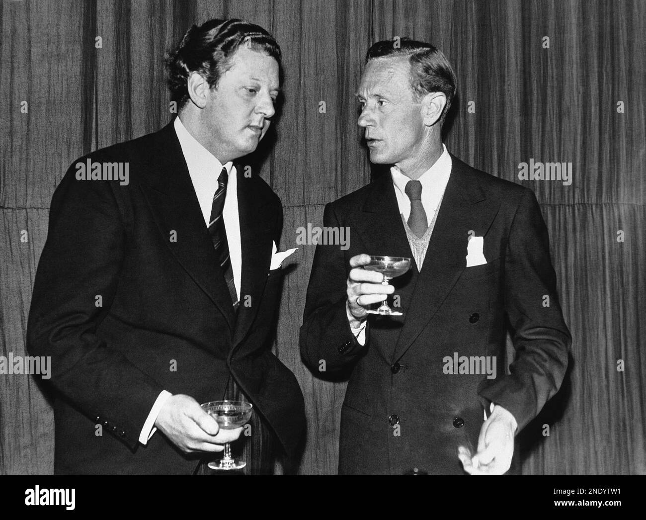 Leslie Howard Ruth Evelyn Martin