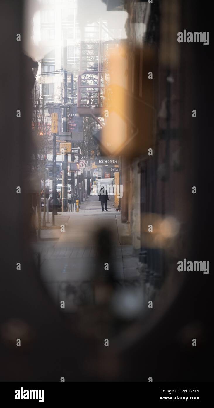 Man infront of glass hi-res stock photography and images - Alamy