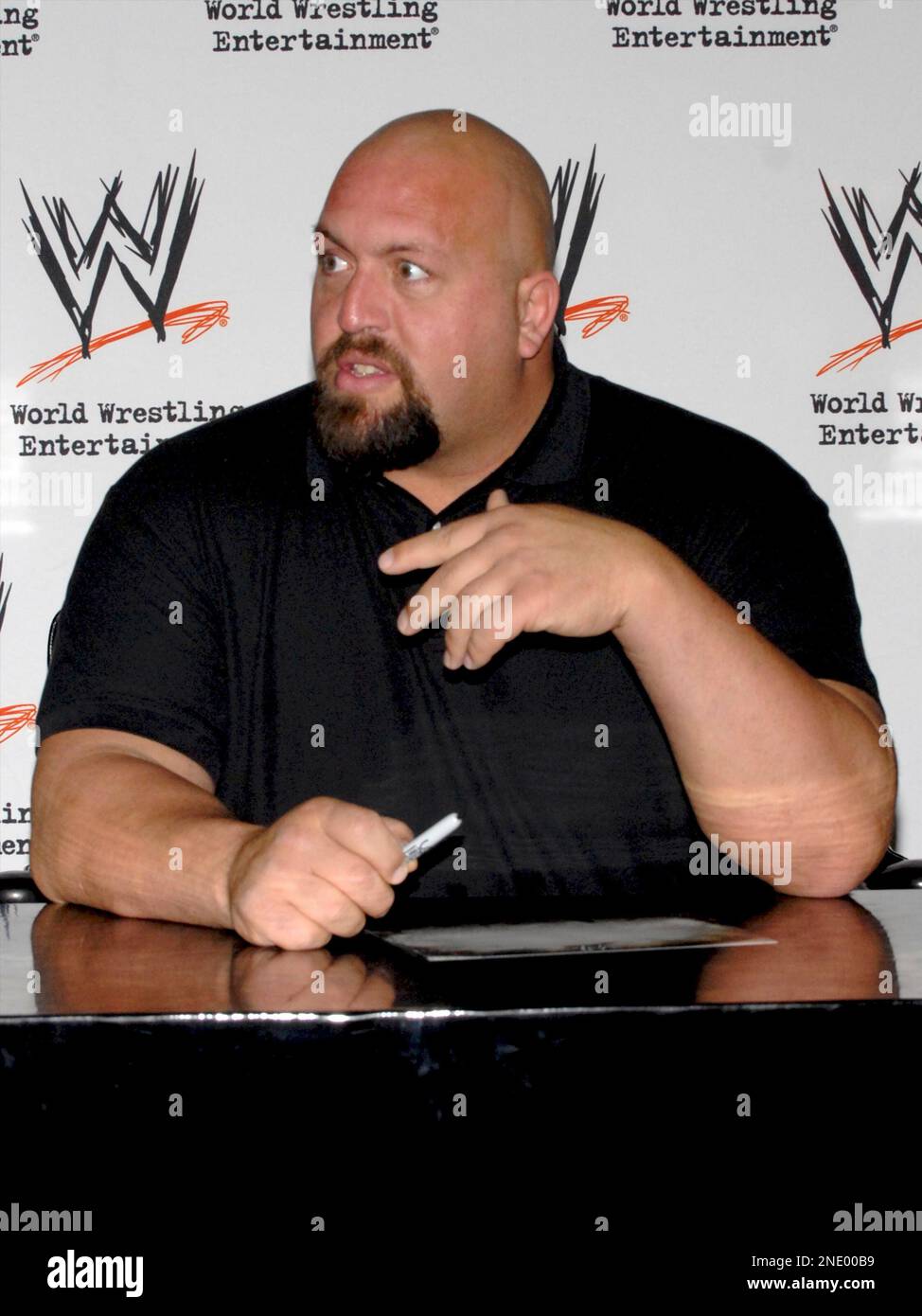 U.S. World Wrestling Entertainment, WWE, wrestler Paul Wight, also ...