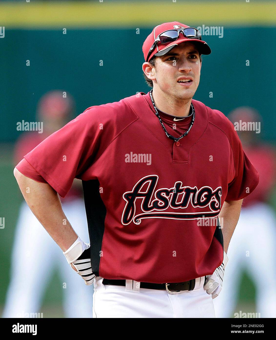 Houston Astros shortstop Tommy Manzella during batting practice in a ...