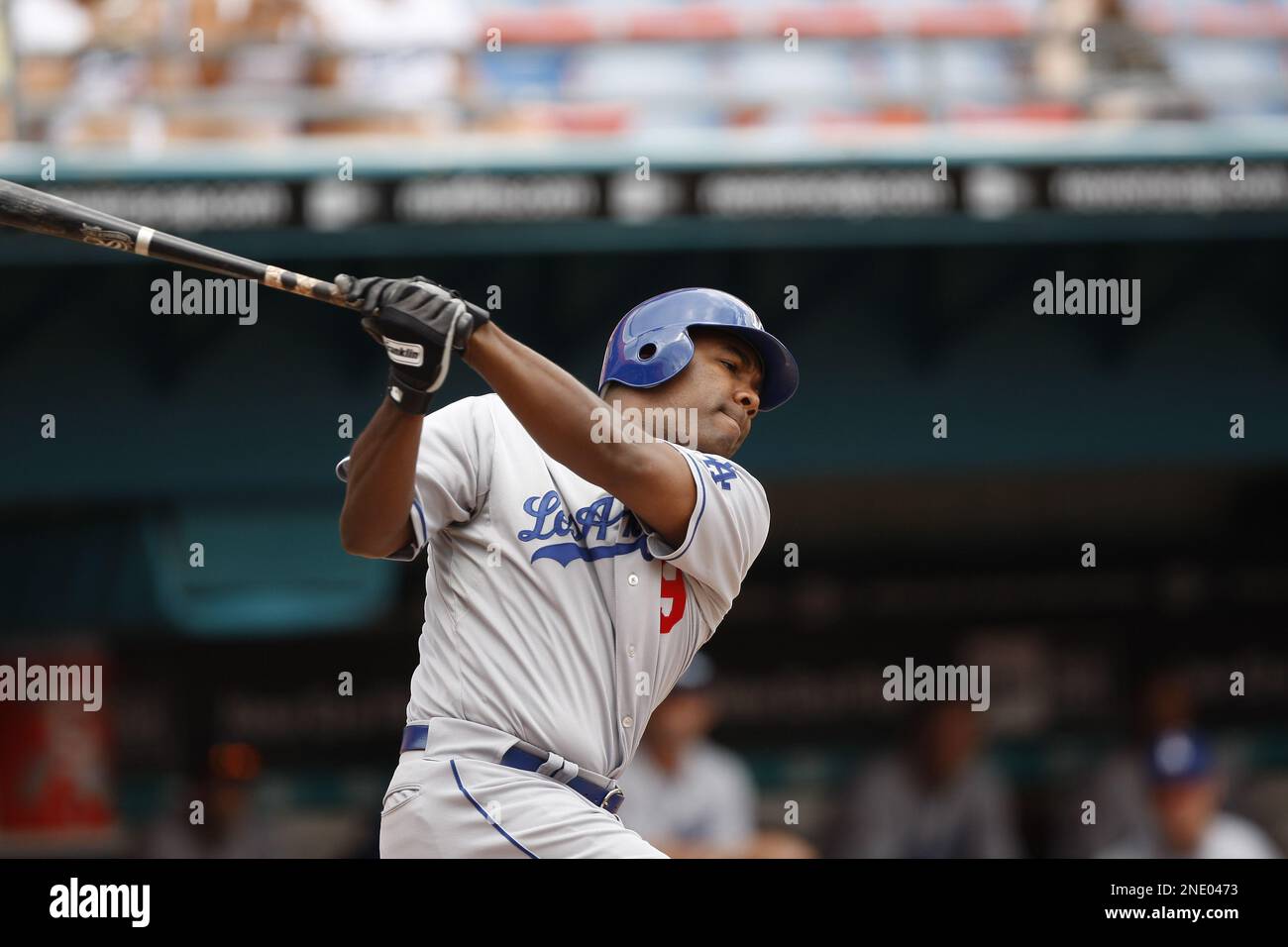 Los Angeles Dodgers batter Garrett Anderson during baseball action in ...