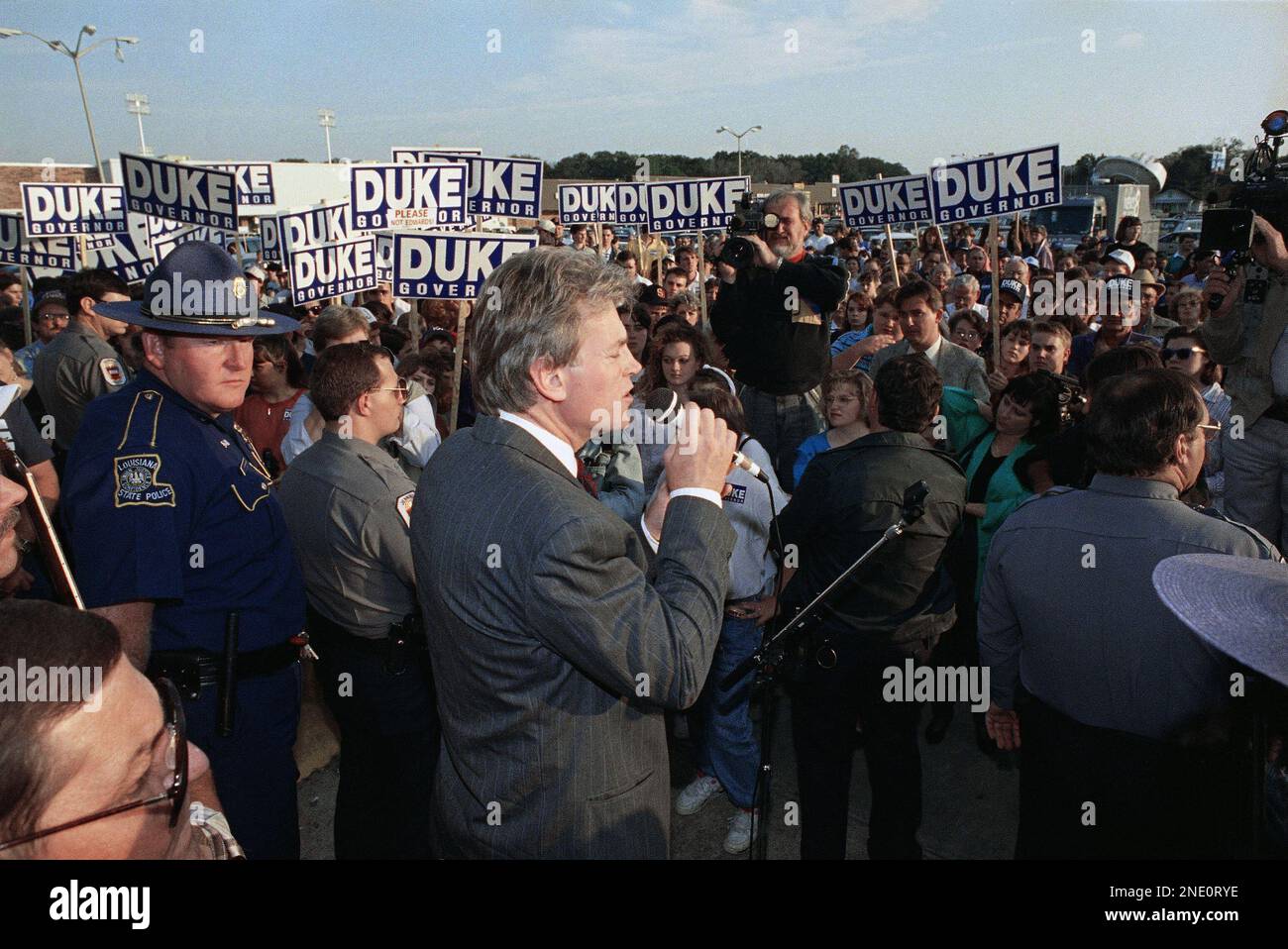 Republican gubernatorial candidate David Duke speaks at an outdoor ...