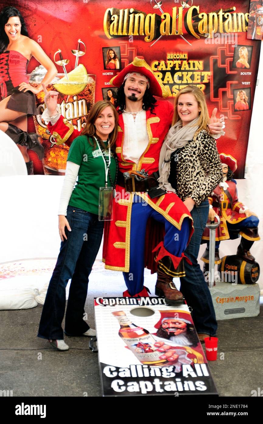 Captain Morgan and the Morganettes celebrate with basketball fans ...