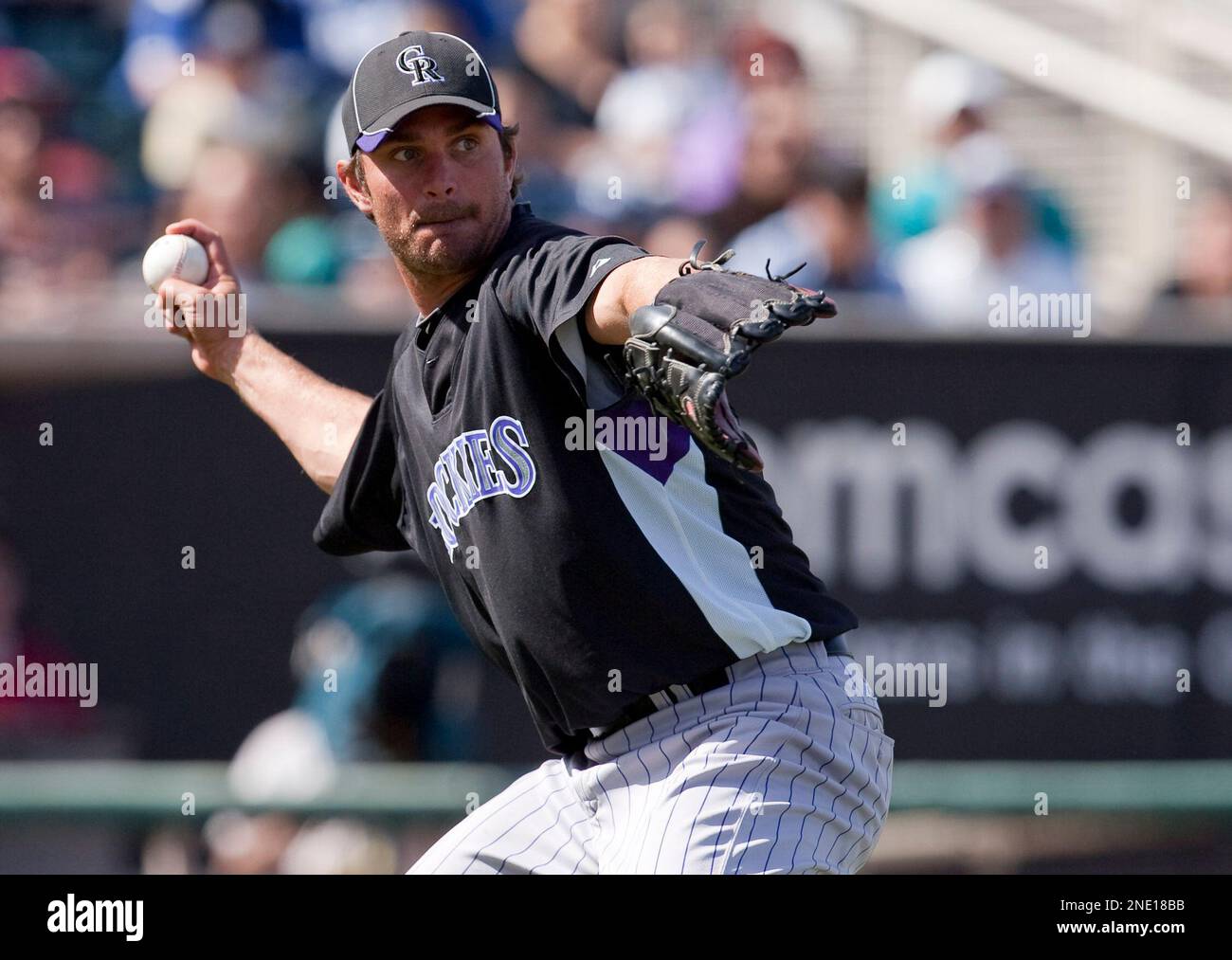Colorado Rockies' pitcher Justin Speier throws out a Seattle Mariners ...