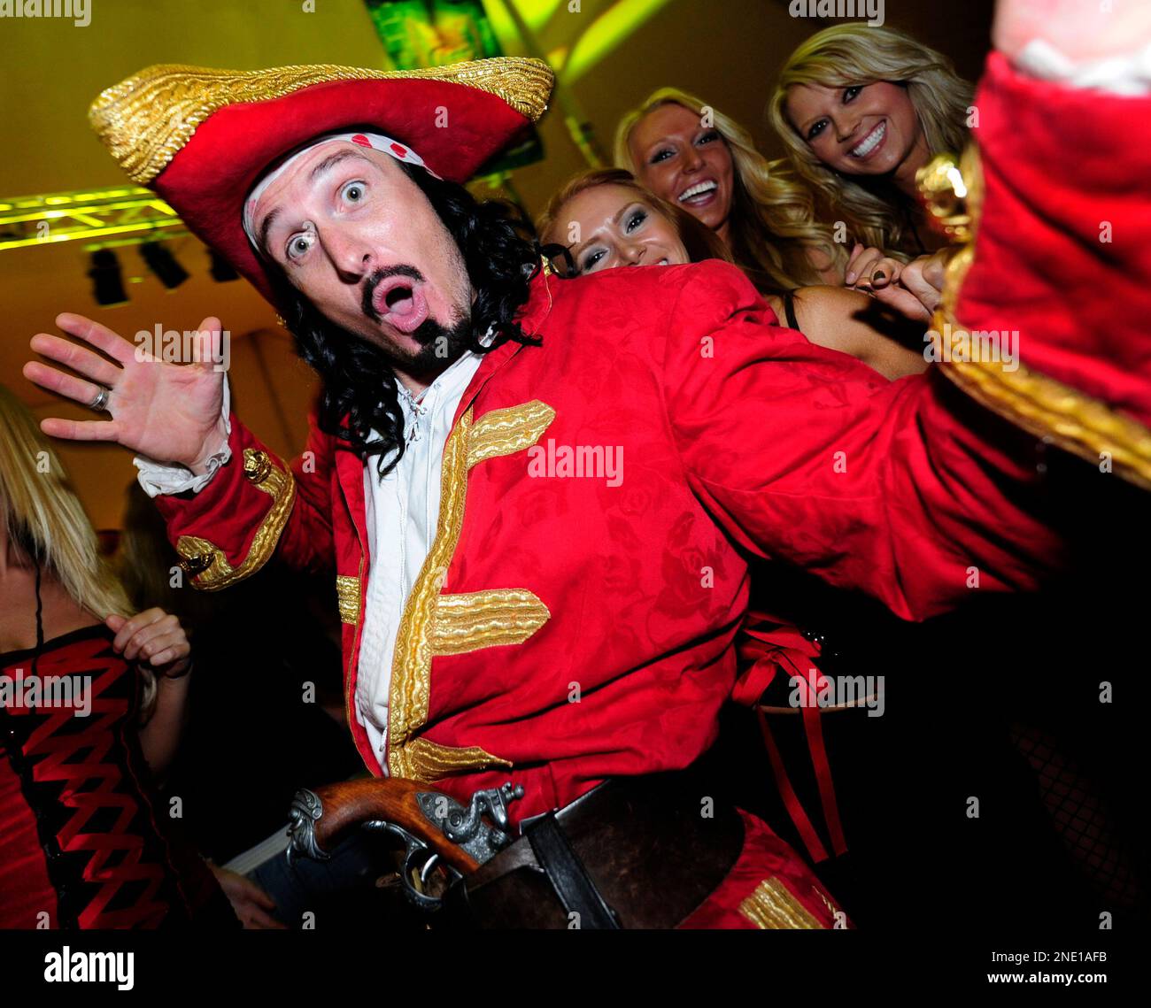 Captain Morgan and the Morganettes celebrate with basketball fans ...