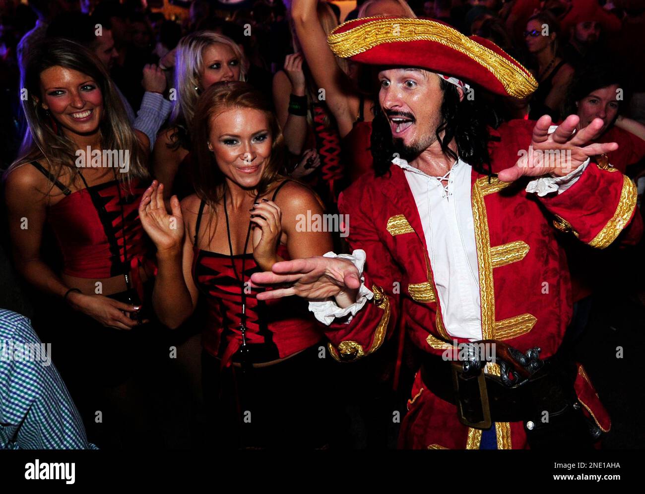 Captain Morgan and the Morganettes celebrate with basketball fans ...