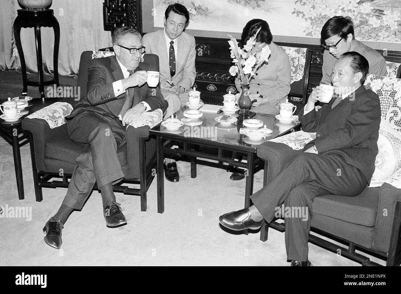 Former U.S. Secretary of State Henry Kissinger and Chinese Communist ...