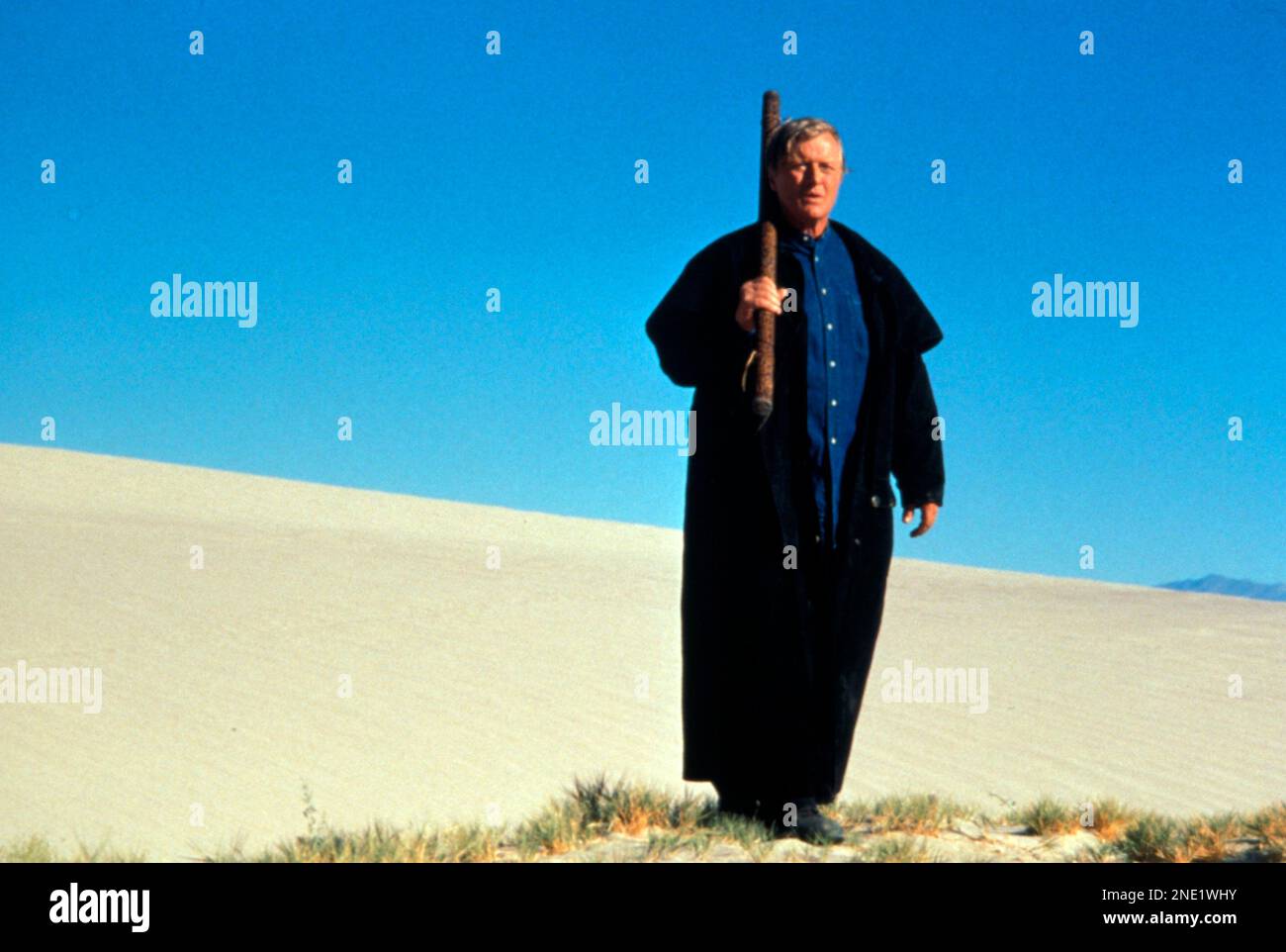 RUTGER HAUER in CROSSWORLDS (1996), directed by KRISHNA RAO. Copyright ...