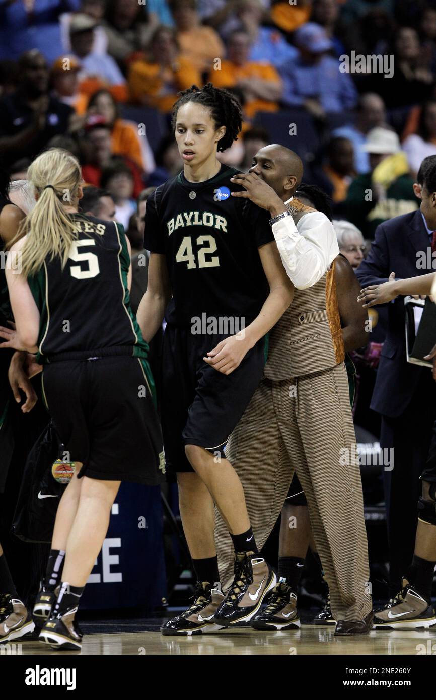 Baylor's Brittney Griner (42) is congratulated after Baylor beat ...