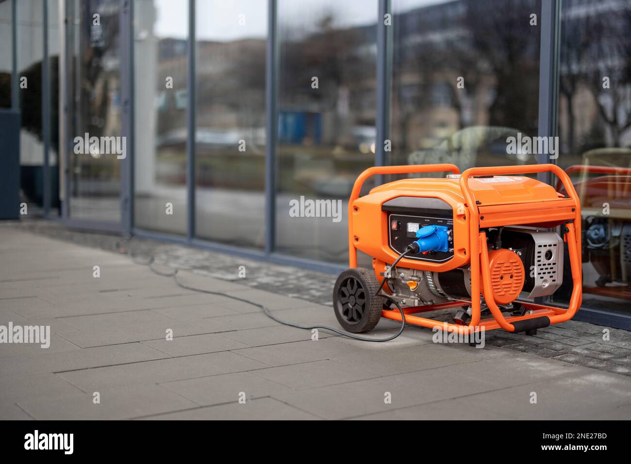 Diesel generator urban hi-res stock photography and images - Alamy