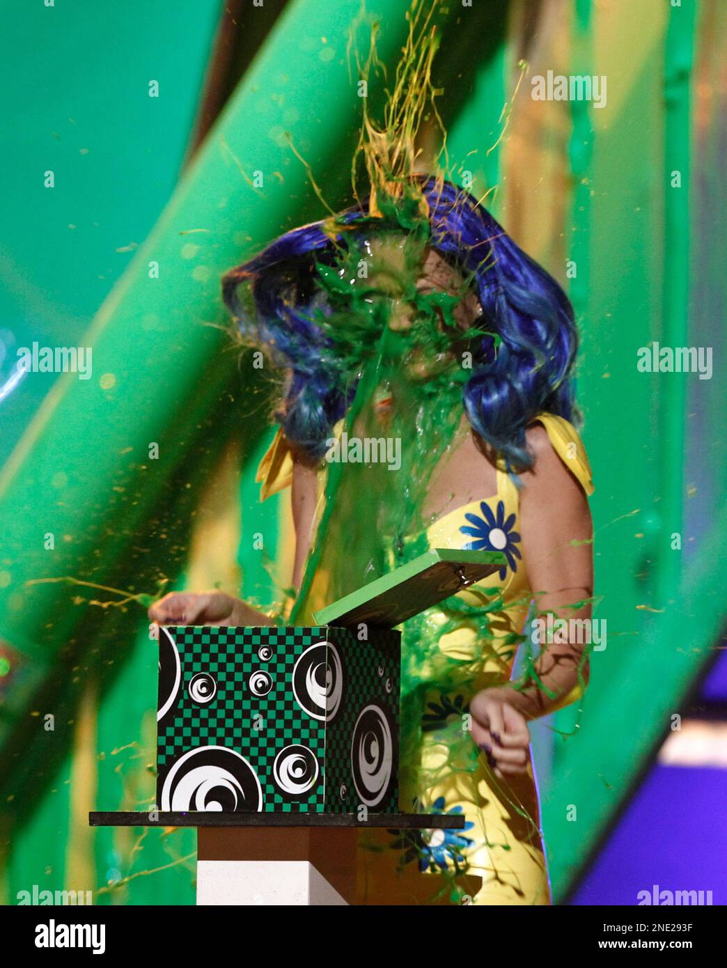 Katy Perry gets slimed at Nickelodeon's 23rd Annual Kids' Choice Awards ...