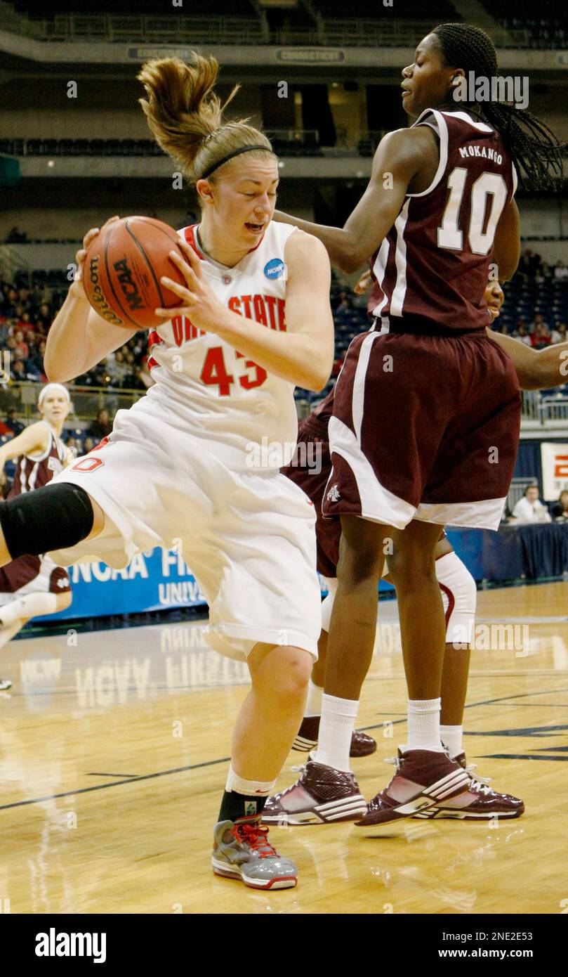 Ohio State's Sarah Schulze (43) during the NCAA second-round college ...
