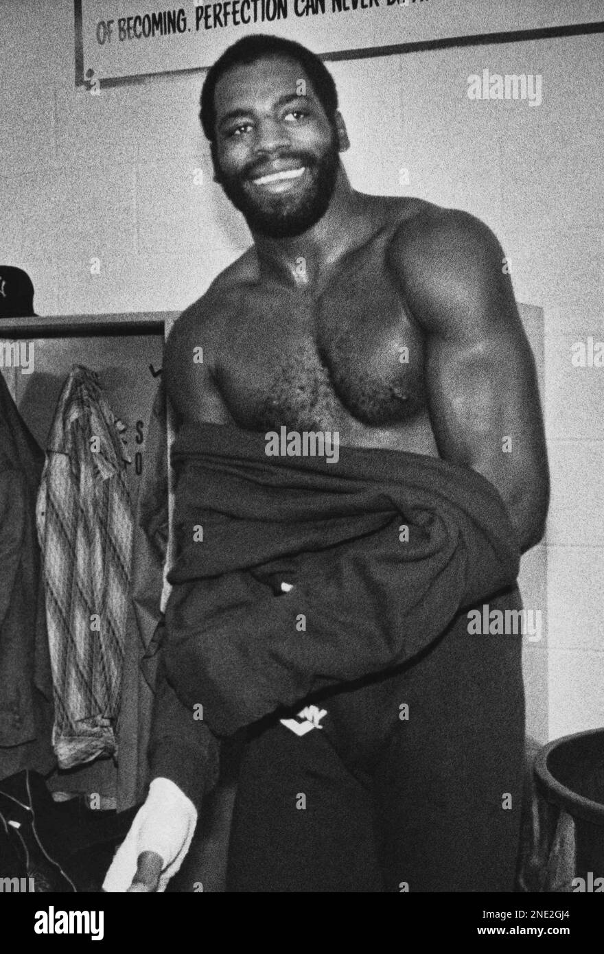 Former Dallas Cowboy football player Ed ?Too Tall? Jones has a big ...