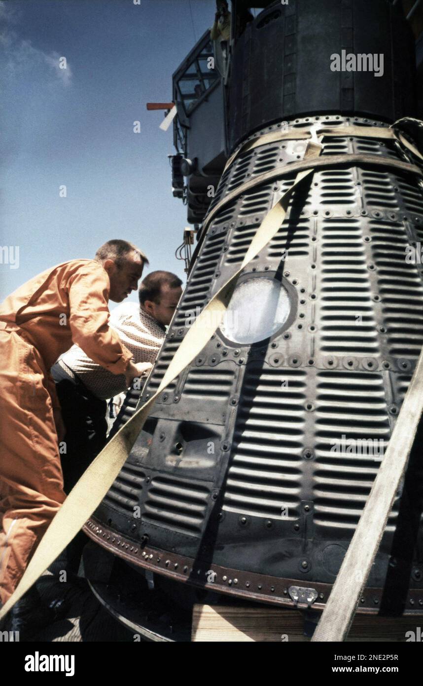 Astronaut Alan Shepard, with space ship on May 5, 1961, after ...