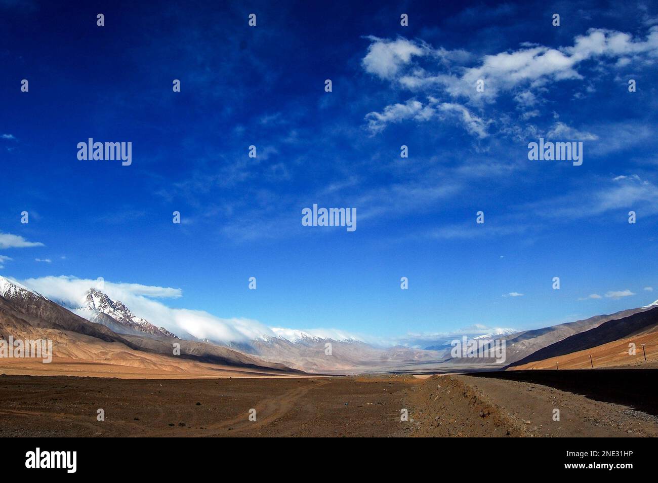 The Zanskar-padum valley landscape view with snowy Himalaya mountains ...
