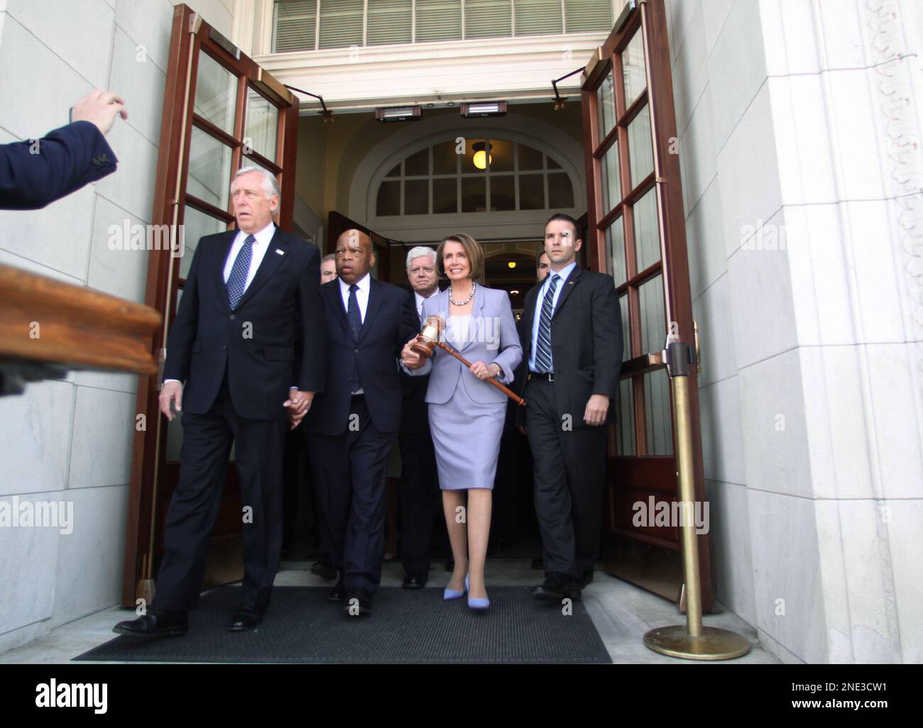 Health care nancy pelosi steny hoyer john larson hi-res stock ...